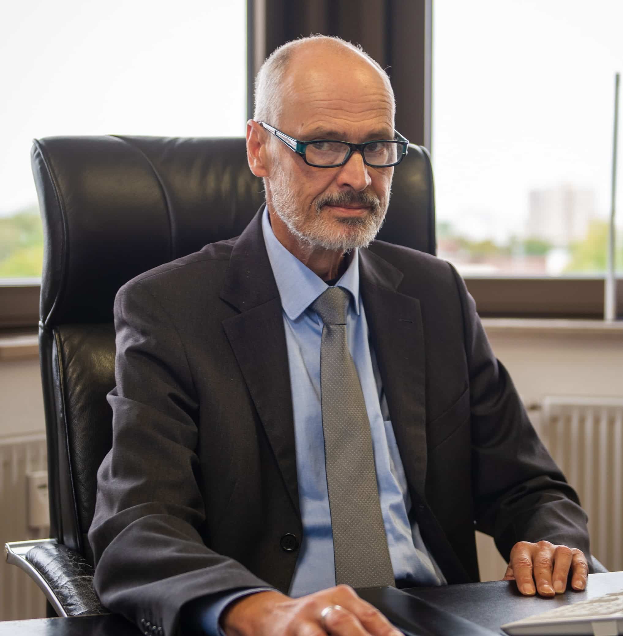 Kanzlei für Generationen - ASRA | Anwaltskanzlei in Hamburg