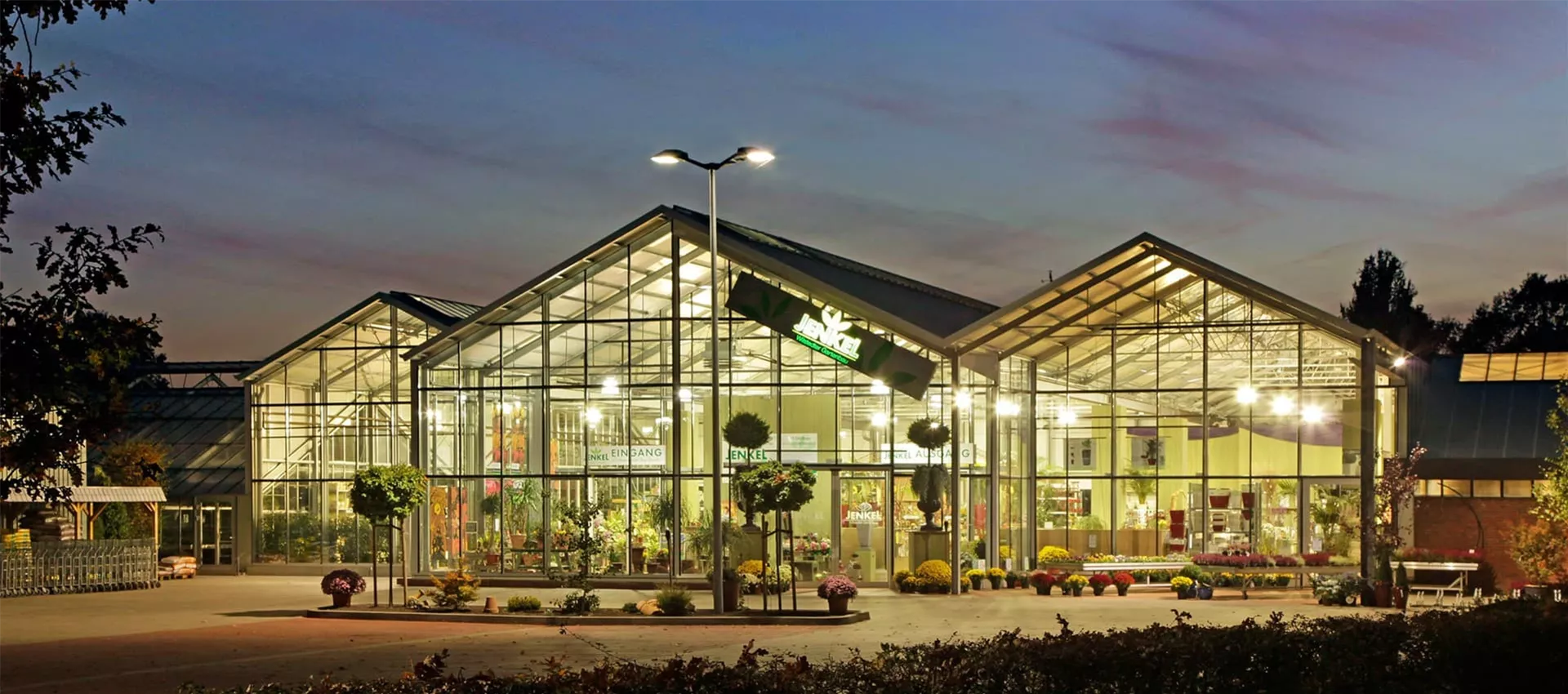 Jenkel-Wilstedter Gartenbau | Landschaftsgärtnerei in Tangstedt