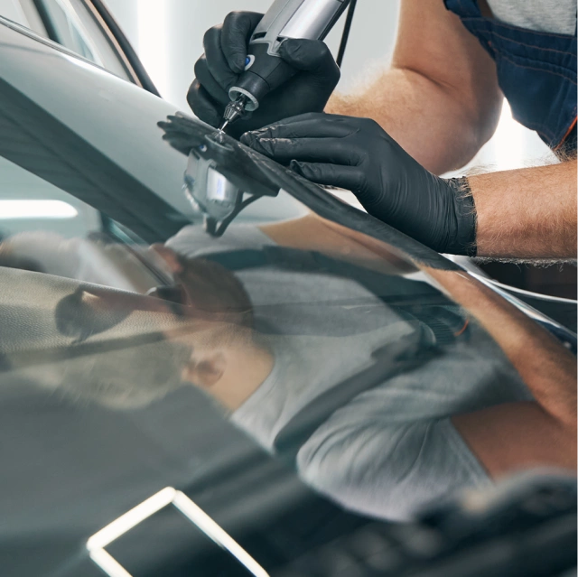 ASC Autoglas Service Center GmbH | Auto Reparatur & Service in Fellbach