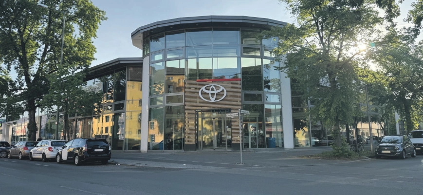 Toyota / Honda M.C.F. Motor Company Fahrzeugvertriebsgesellschaft mbH ...